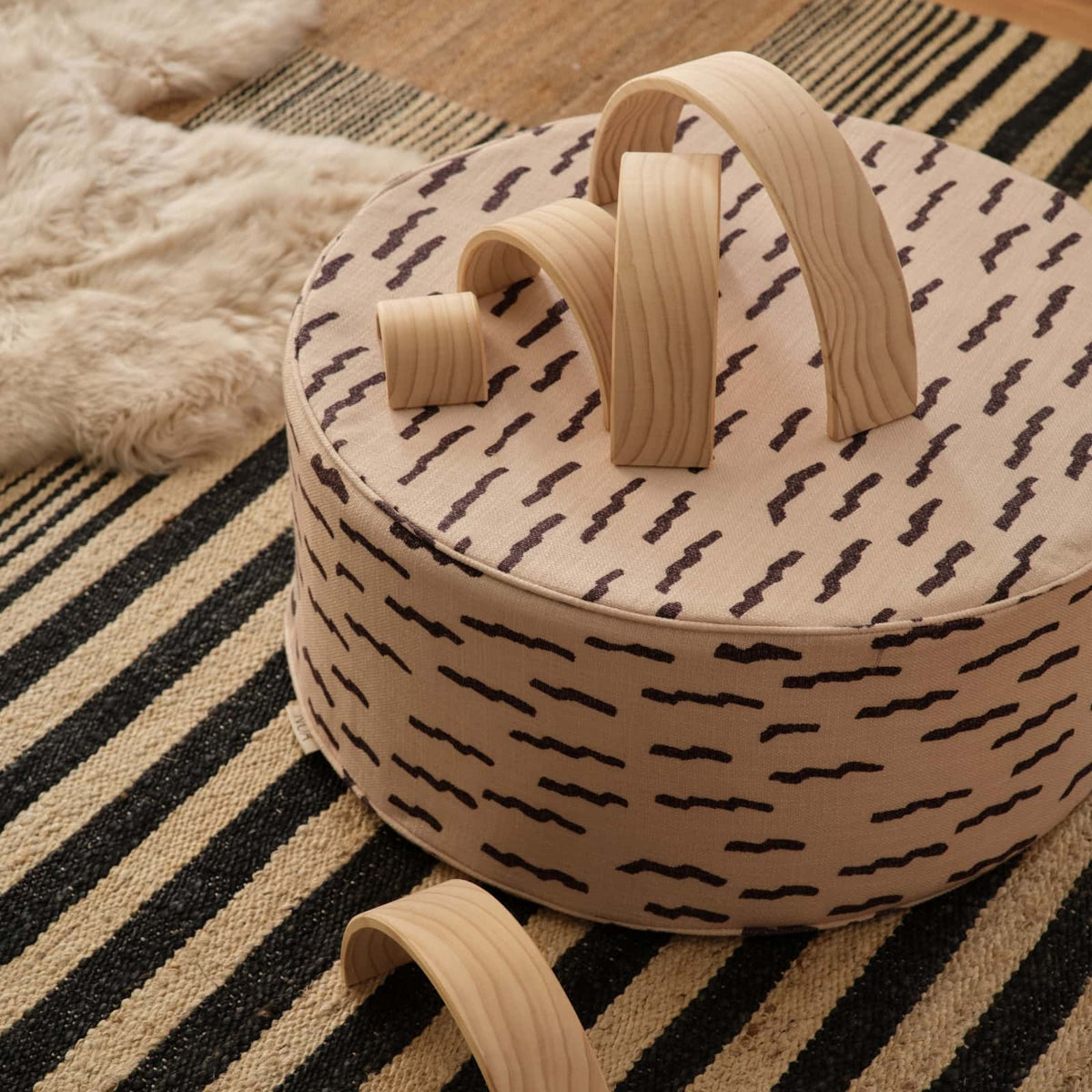 Plush Furniture Ottomans | House of Noa